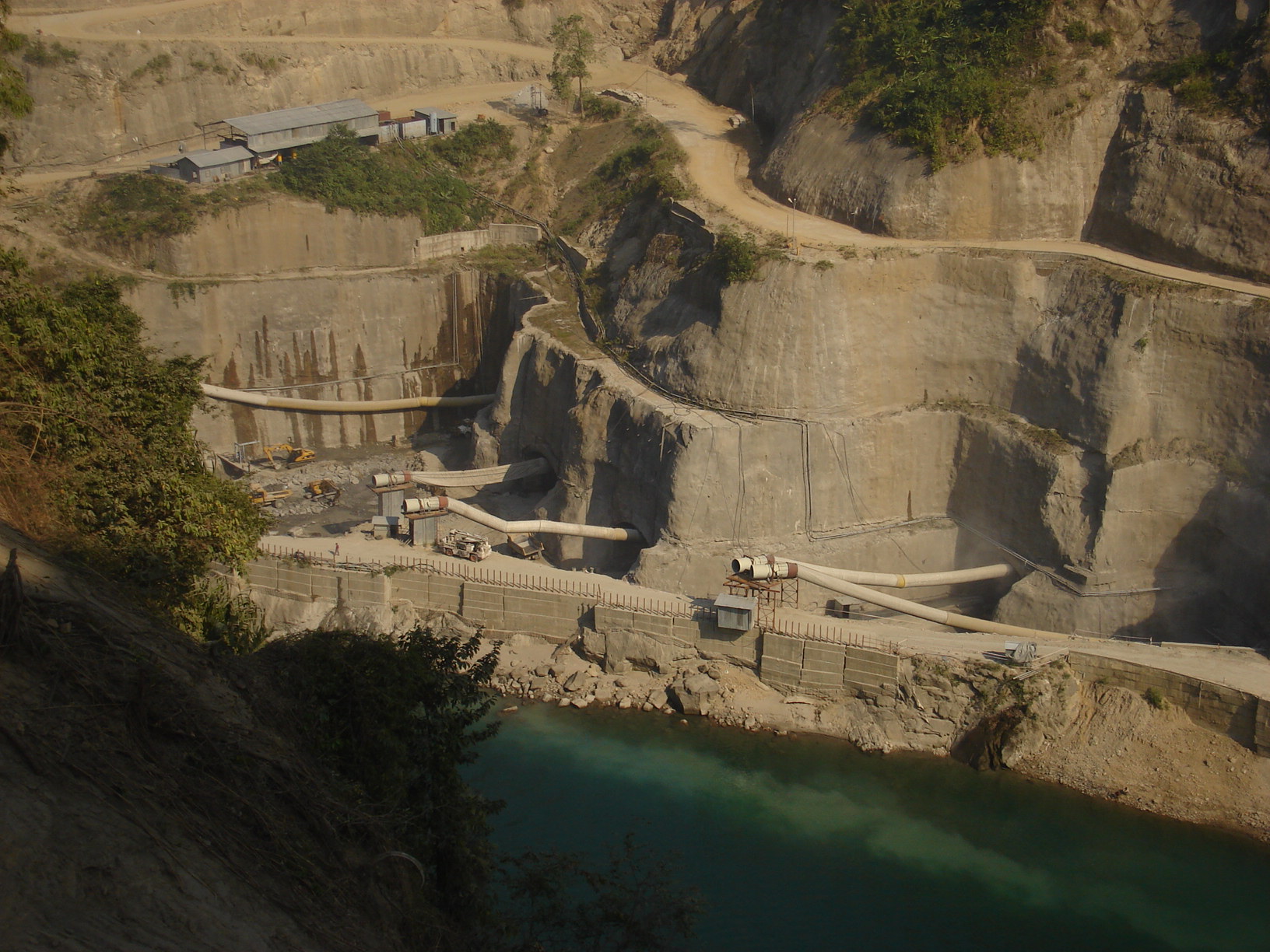 BJP attempts to garner anti-dam votes in Assam