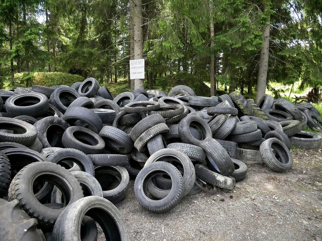 Unchecked Tyre Recycling Units Wreak Environmental Havoc Unchecked Tyre Recycling Units Wreak Environmental Havoc